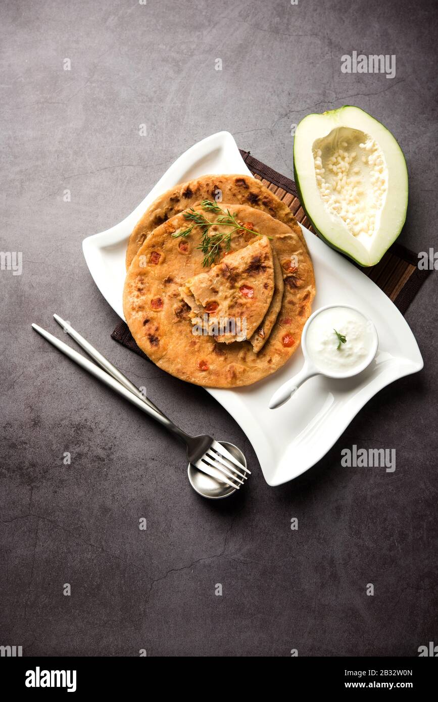 Raw Papaya Paratha or Papita ke Parathe made using Made using papaya ...