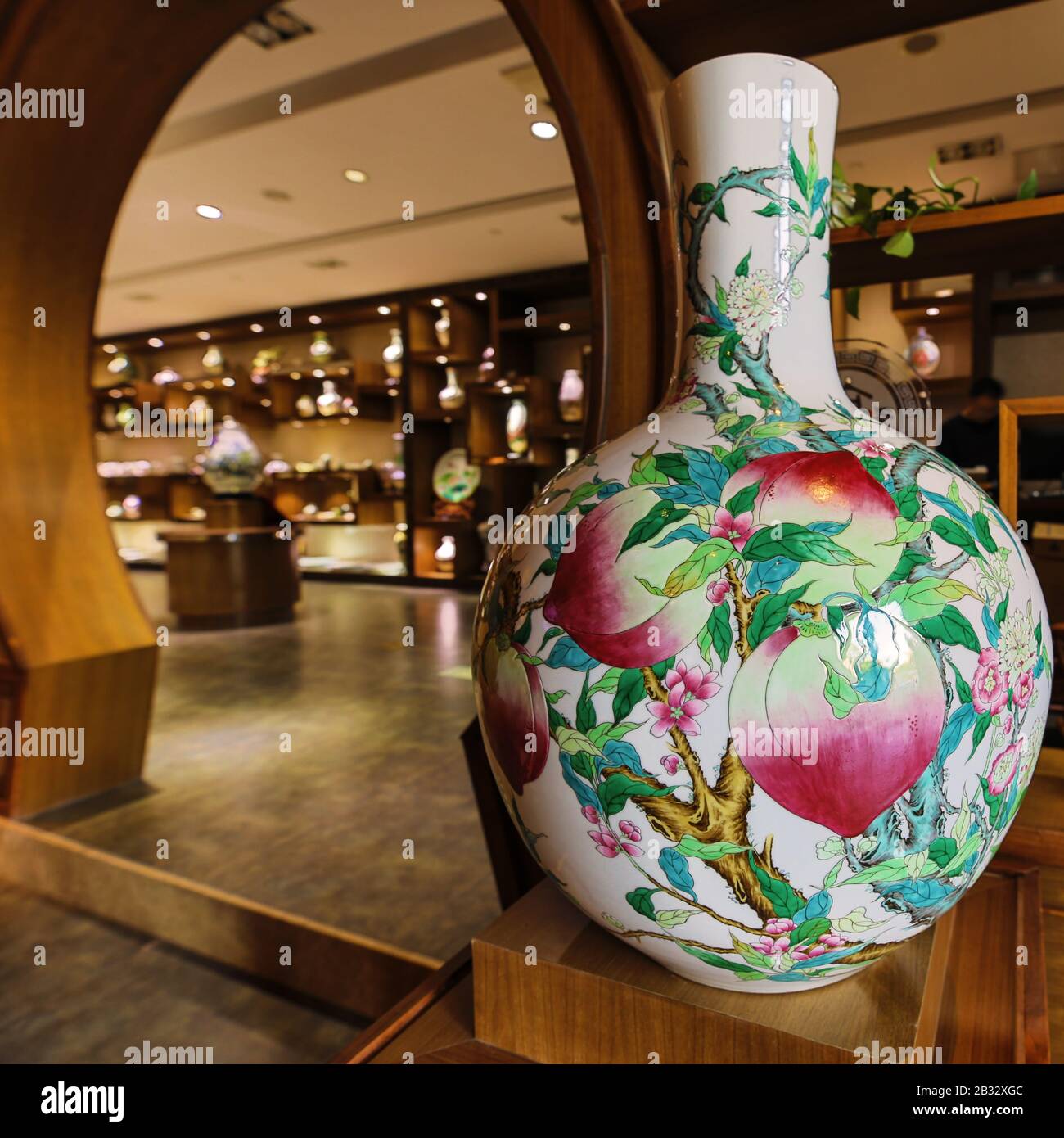 BEIJING, СHINA - JUNE 01, 2019: Traditional Chinese Porcelain Products ...