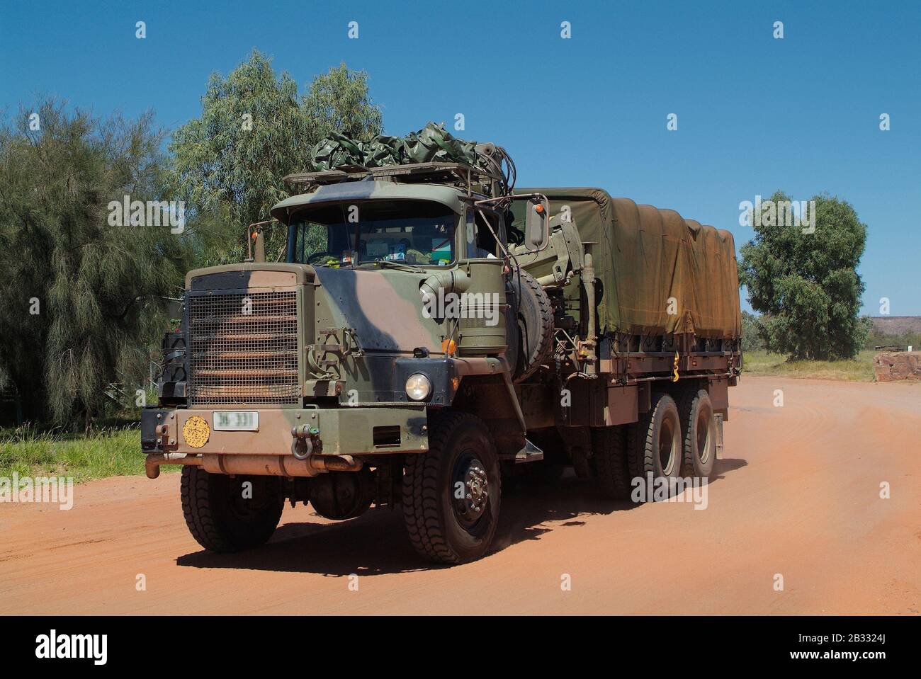 Camouflage army desert hi-res stock photography and images - Alamy