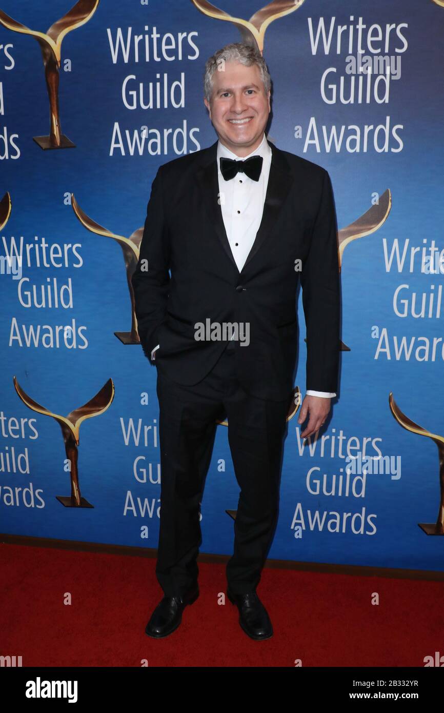 Writers Guild Awards 2020 - West Coast Ceremony Arrivals at the Beverly ...