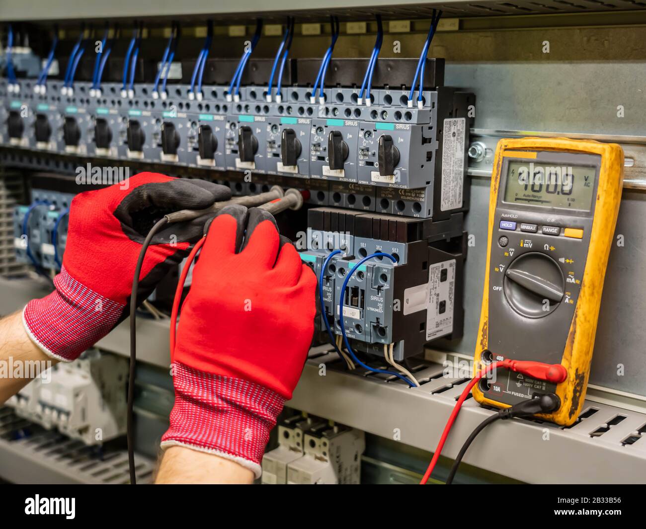 Current installation hi-res stock photography and images - Alamy