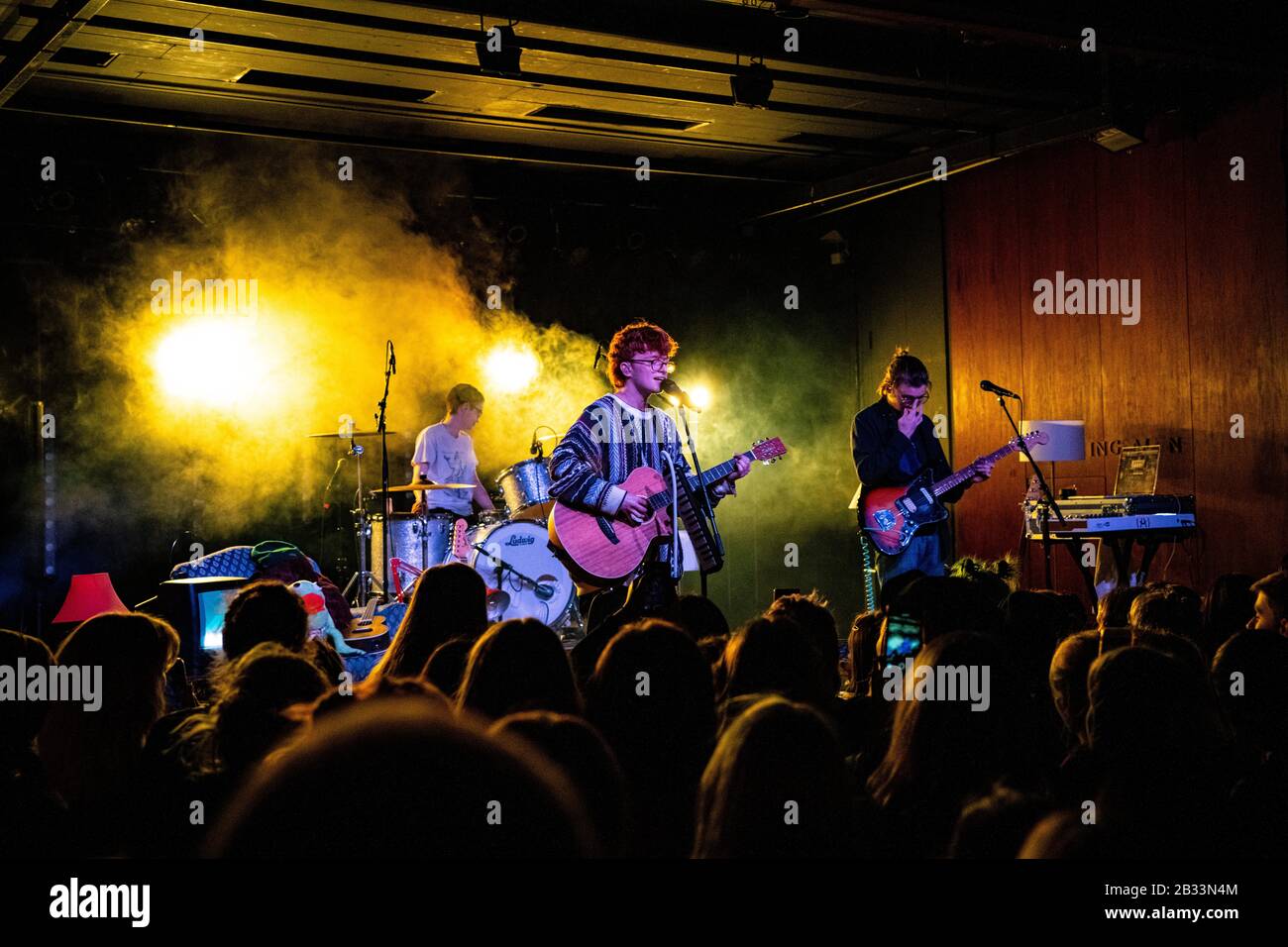 Cavetown singer hi-res stock photography and images - Alamy