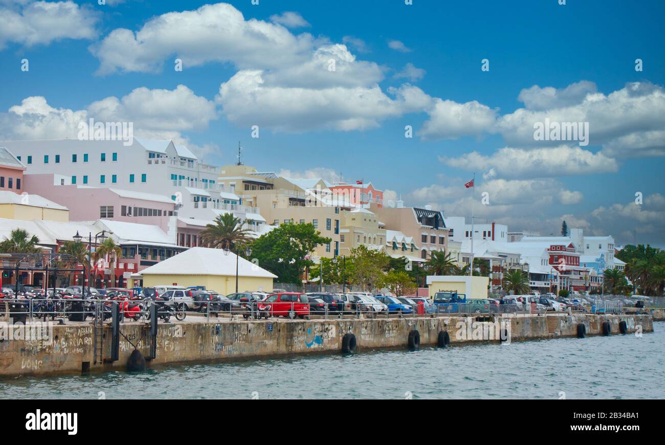 Downtown hamilton bermuda hi-res stock photography and images - Alamy