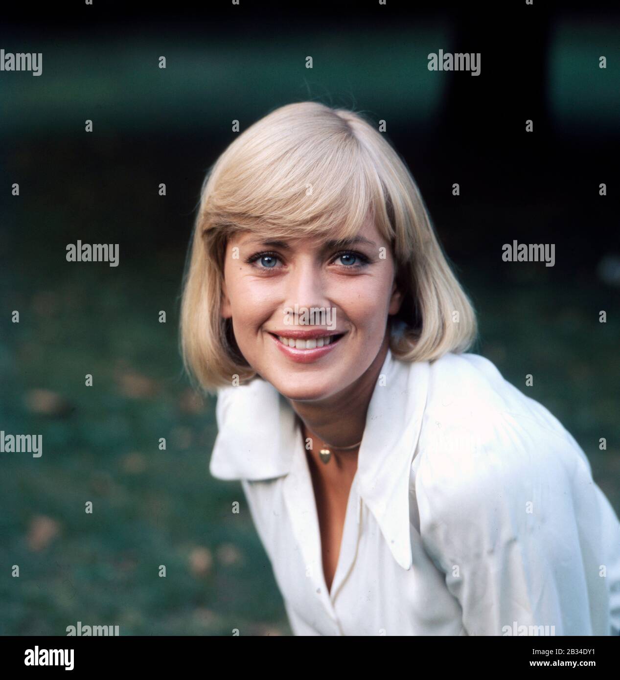 Siw inger hi-res stock photography and images - Alamy