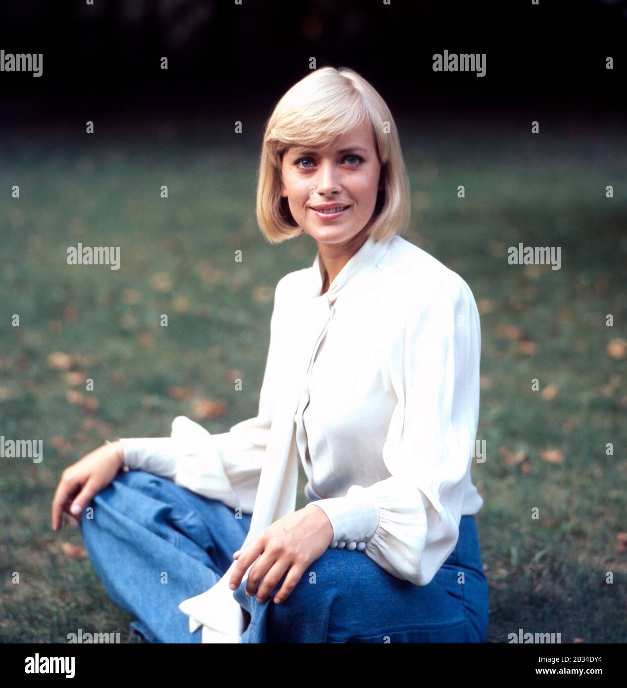 Fotoshooting der schwedischen Sängerin Siw Inger zum Cover für das Lied ...