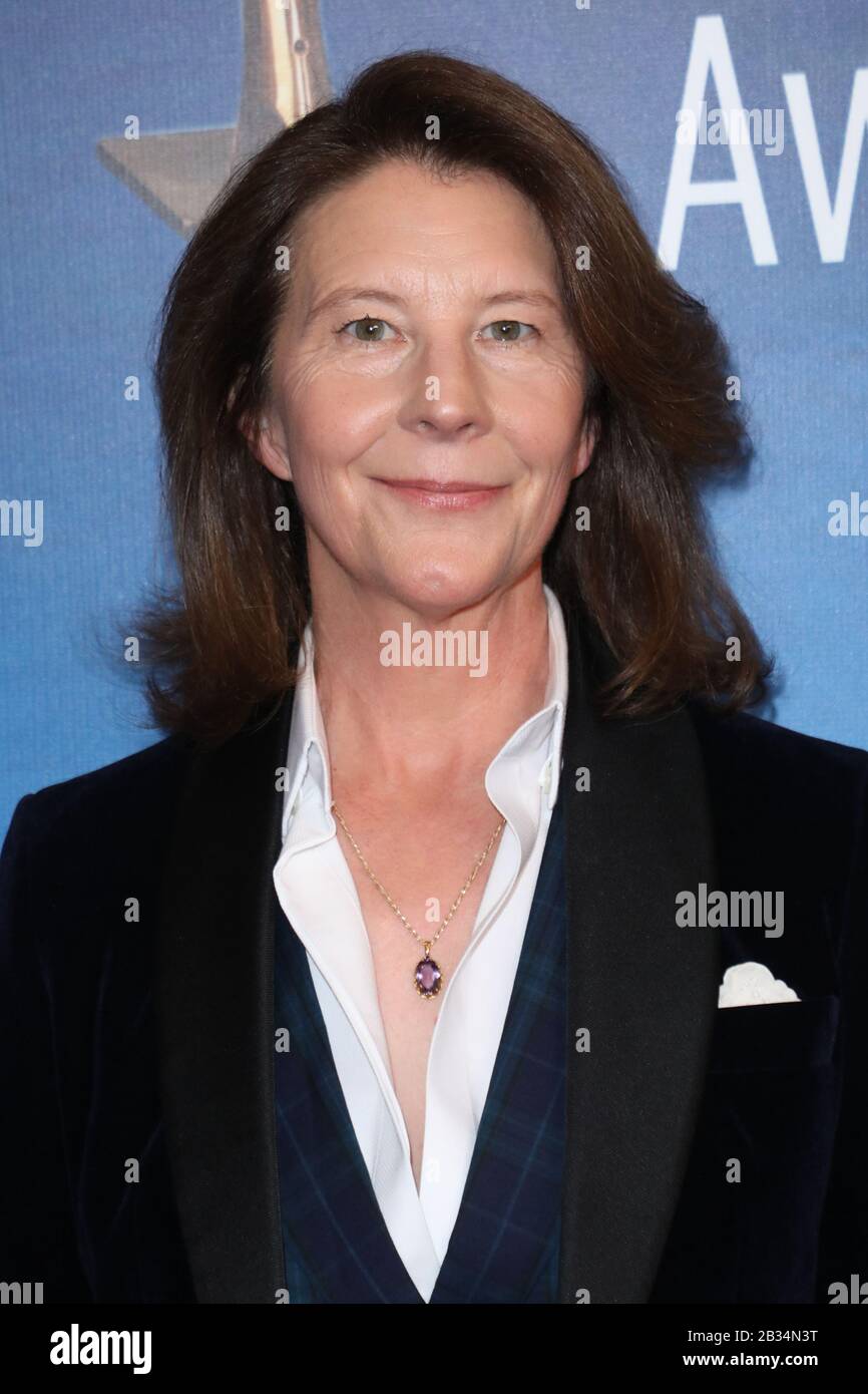 Writers Guild Awards 2020 - West Coast Ceremony Arrivals at the Beverly ...