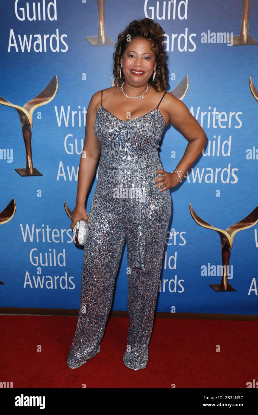 Writers Guild Awards 2020 - West Coast Ceremony Arrivals at the Beverly ...