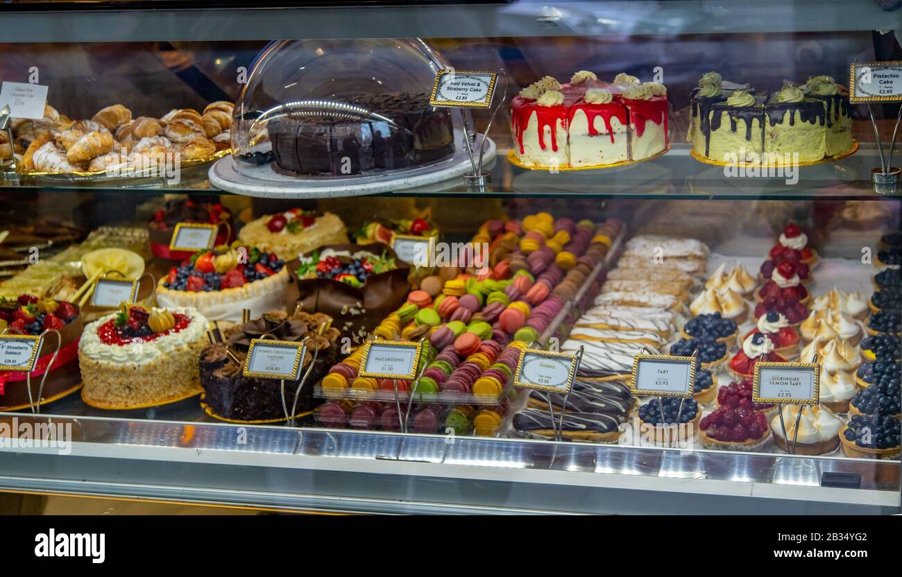 Sweets at the front of a coffee shop at Trafalgar square Stock Photo ...