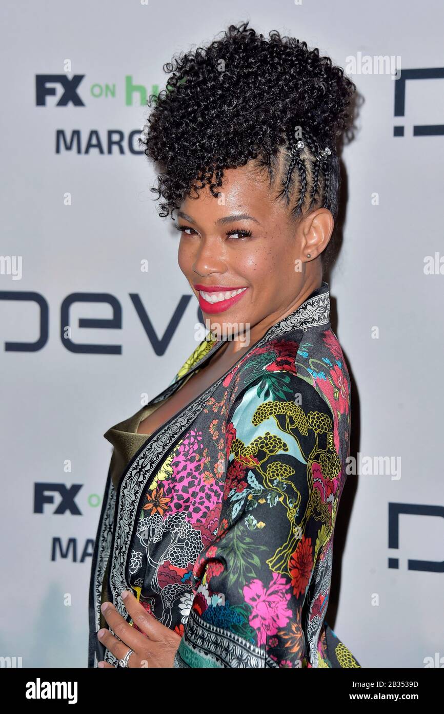 Angela lewis hi-res stock photography and images - Alamy