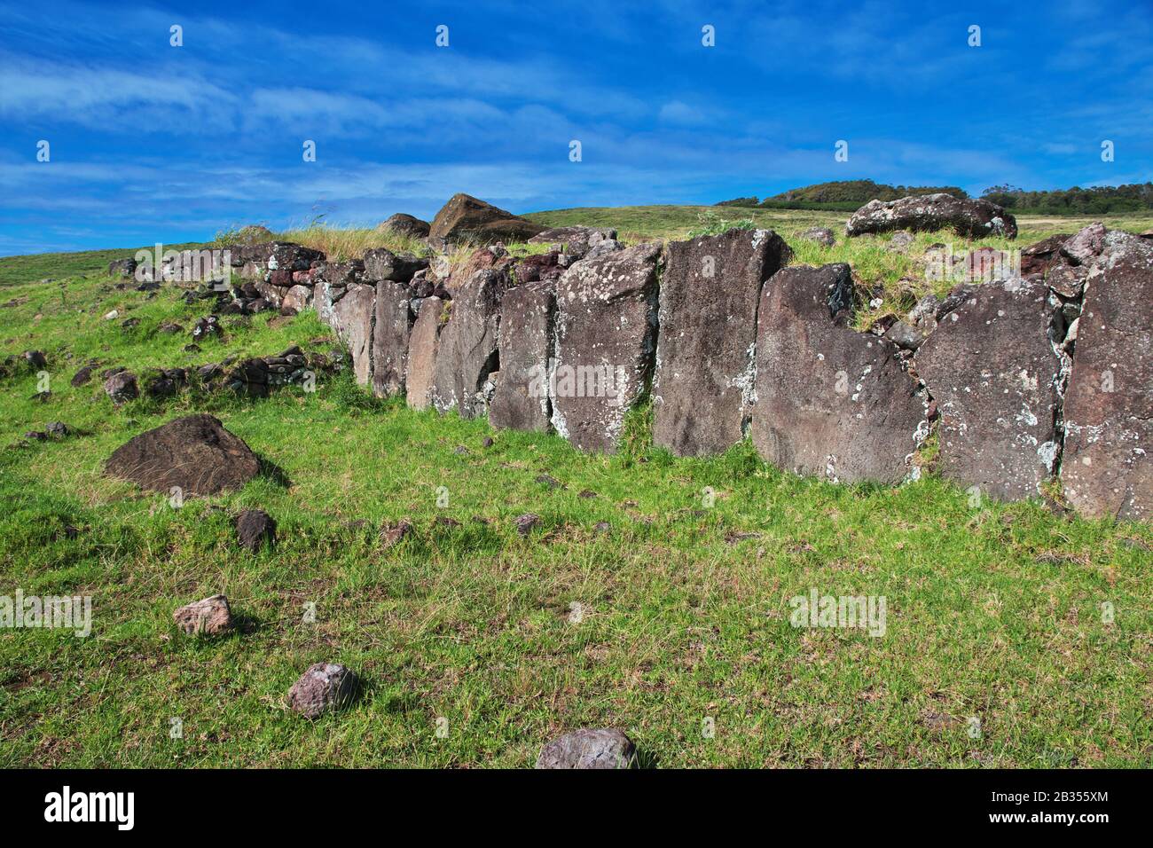 Rapa Nui. Ahu Vinapu park on Easter Island, Chile Stock Photo - Alamy