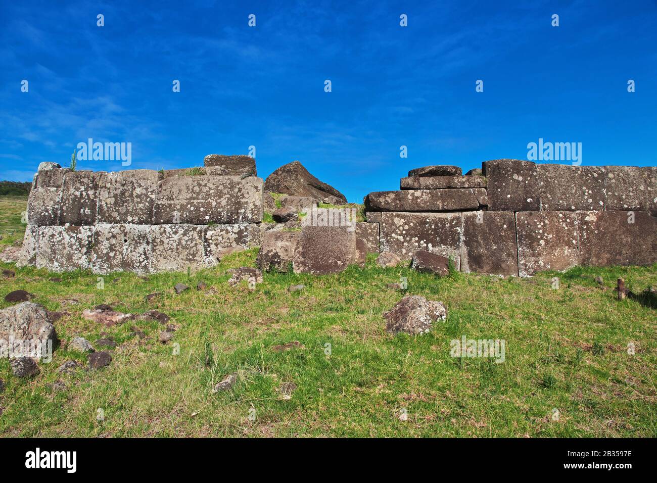 Rapa Nui. Ahu Vinapu park on Easter Island, Chile Stock Photo - Alamy
