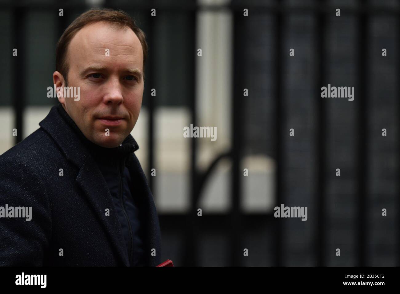 Downing Street, London, UK. 4th March 2020. Serious looking Matt ...
