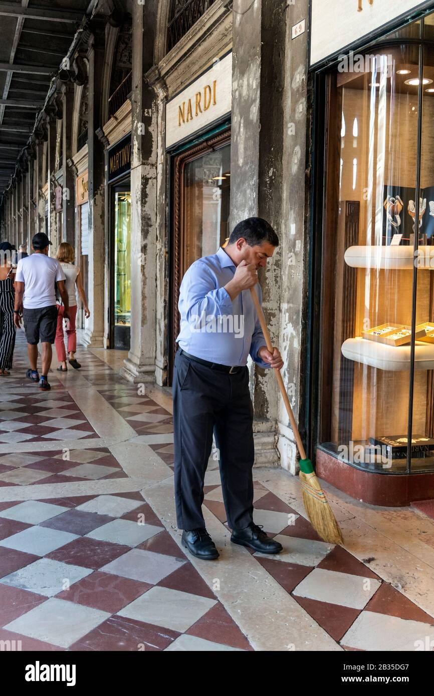 Sweeping marks hi-res stock photography and images - Alamy