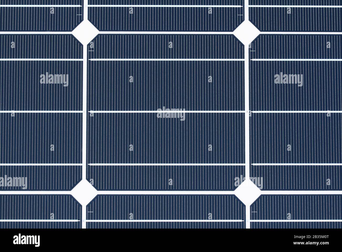 Monocrystalline Solar Cell: makro of a monocrystalline solar cell Stock ...