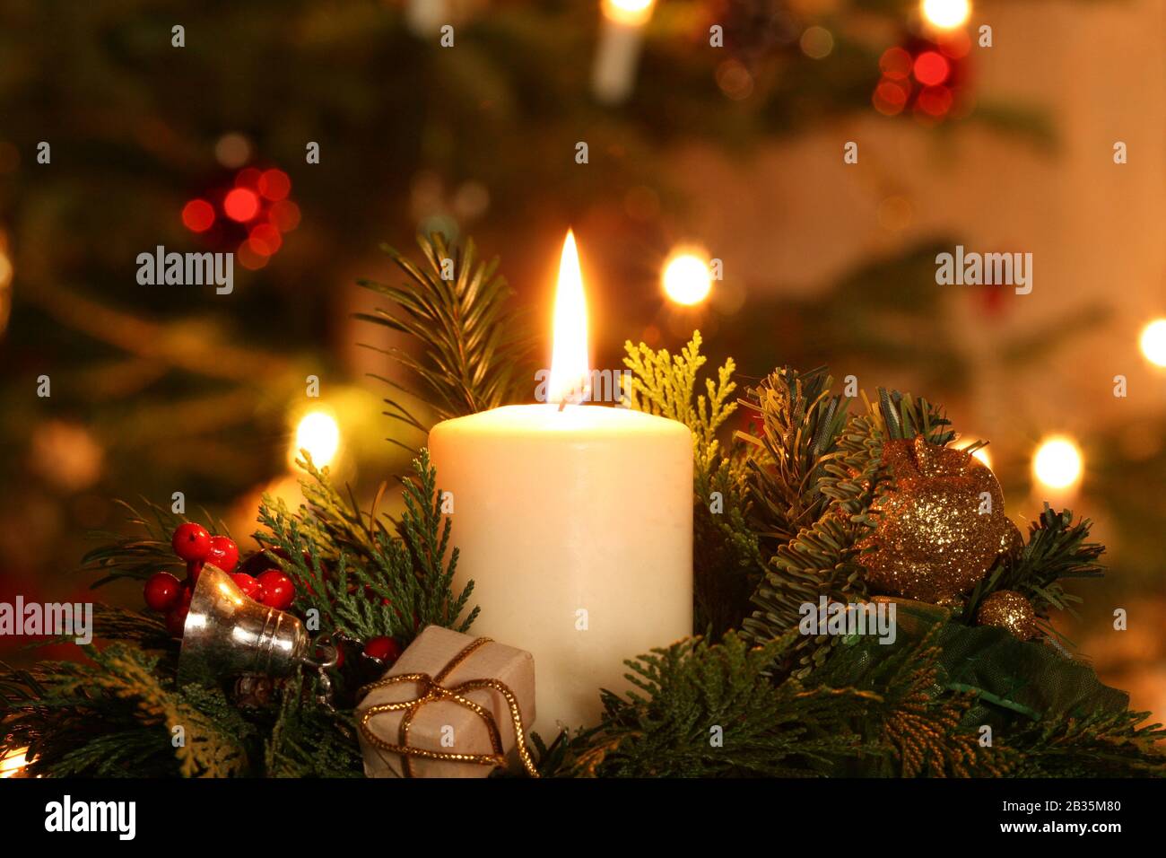 Advent tree hi-res stock photography and images - Alamy