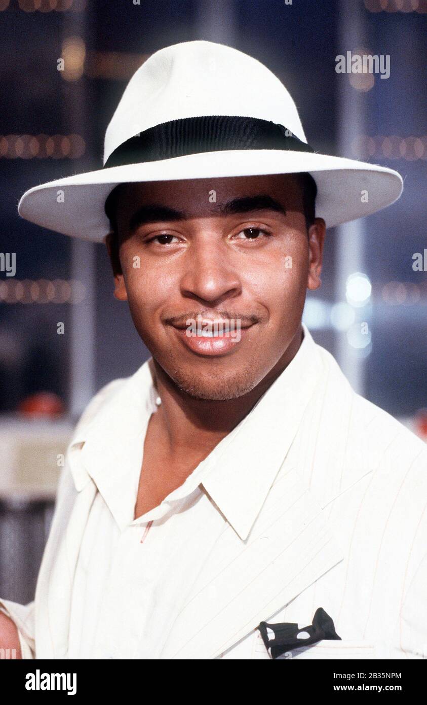 Deutscher Latin-Pop-Sänger LOU BEGA zu Gast in DIE NACHT DER STARS ...