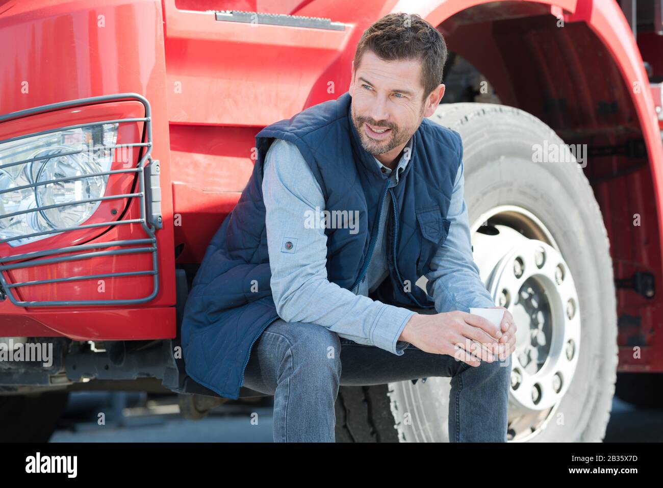 Semi mechanic hi-res stock photography and images - Alamy