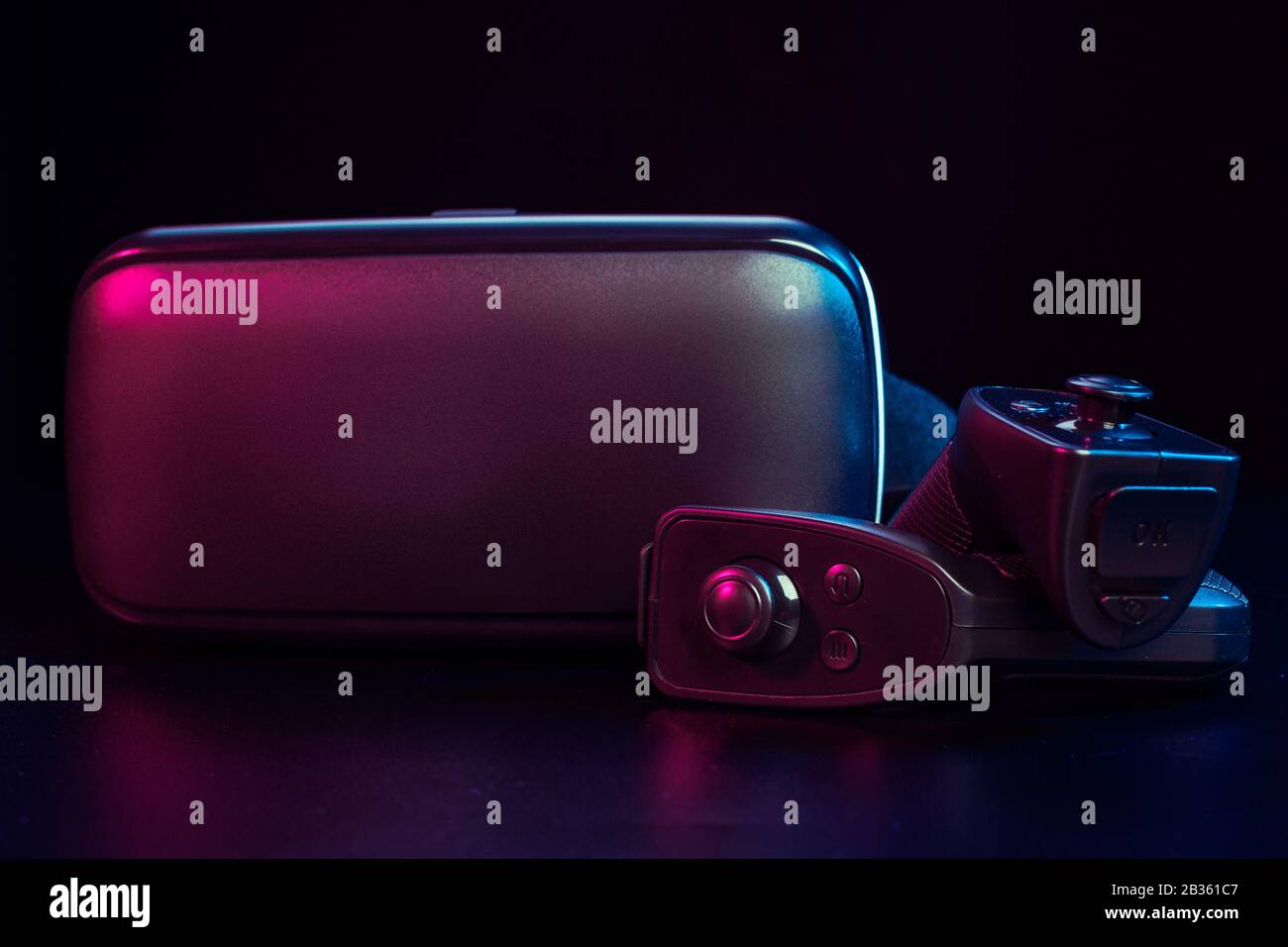 VR. Virtual Reality equipment on the table Stock Photo - Alamy