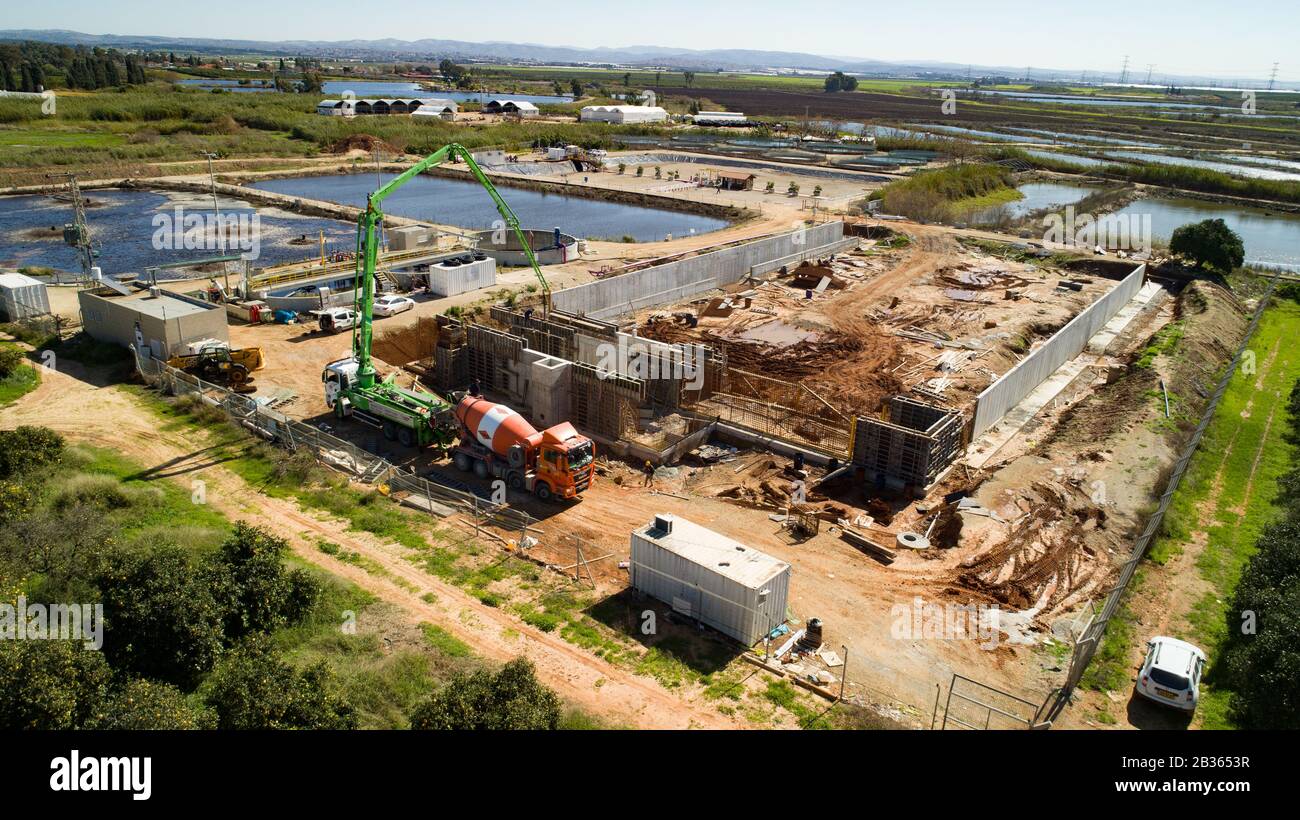 Ponds with sewage treatment plants - Israel Stock Photo - Alamy