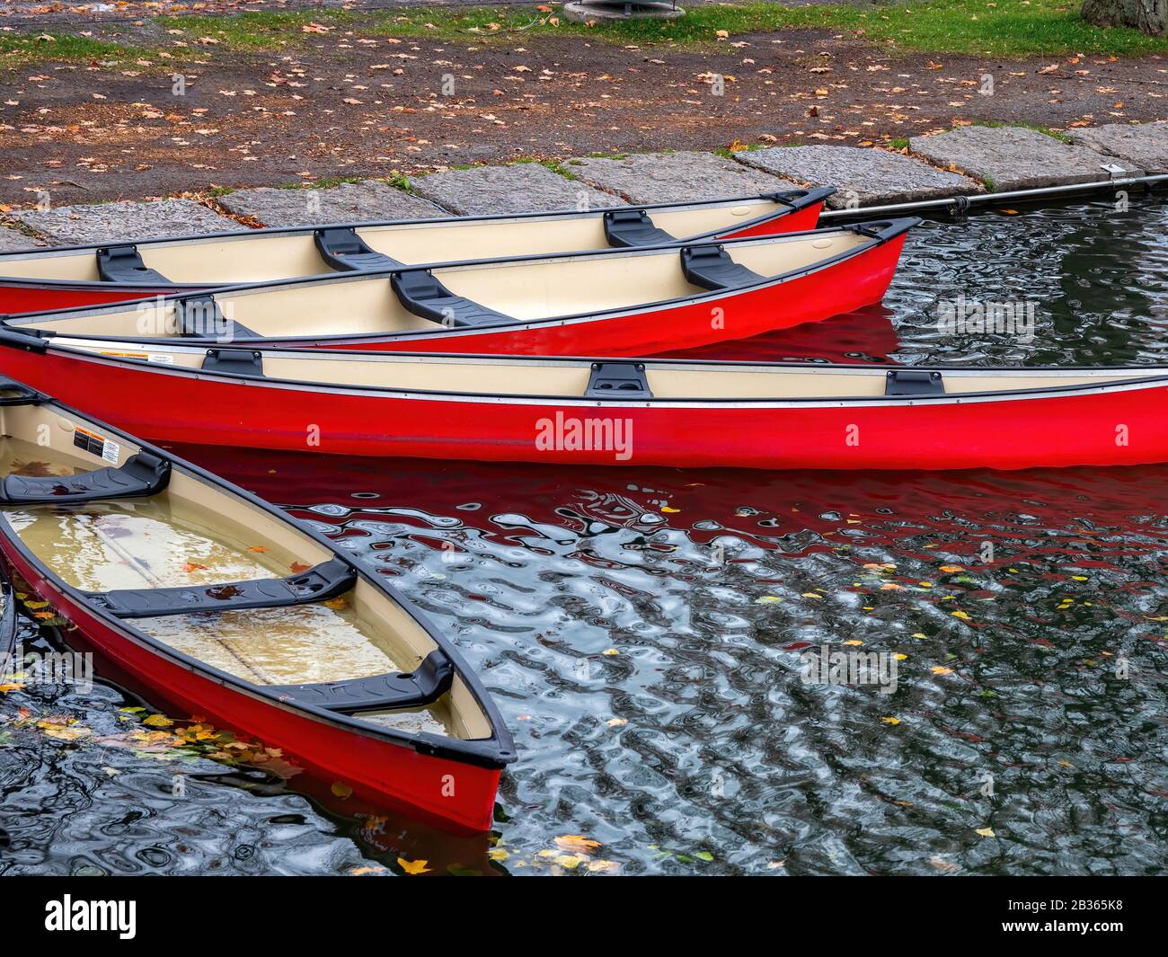 Transportation in old canoe hi-res stock photography and images - Alamy