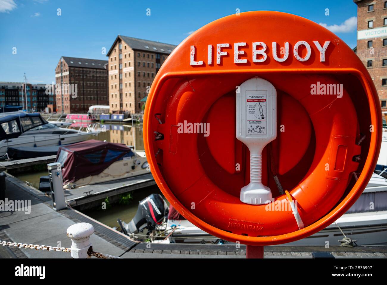 Lifebuoy stand hi-res stock photography and images - Alamy