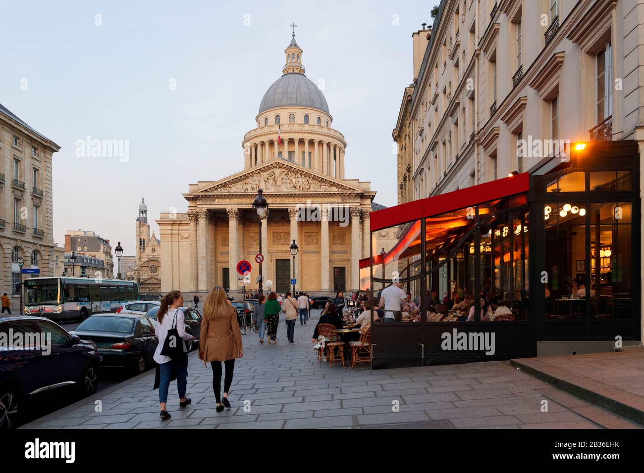 Neoclassical furniture france hi-res stock photography and images - Alamy