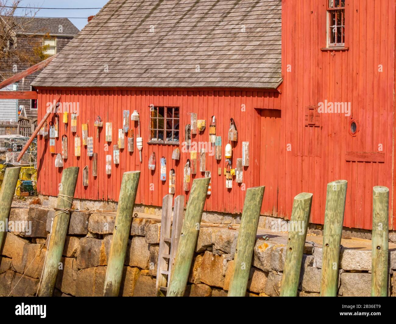 red fishing shack in Rockport Stock Photo - Alamy
