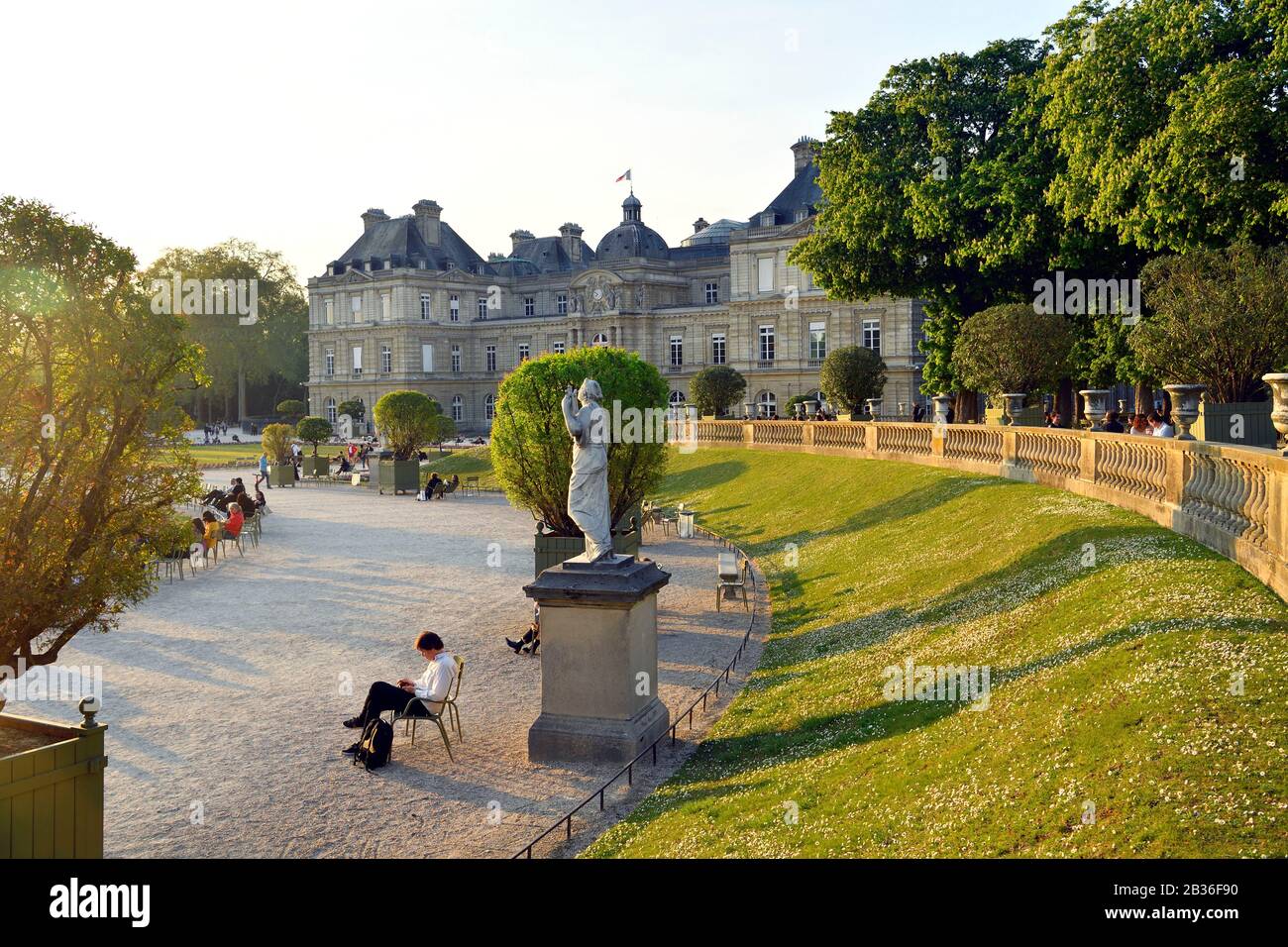 France, Paris, Odeon district, Luxembourg garden Stock Photo - Alamy