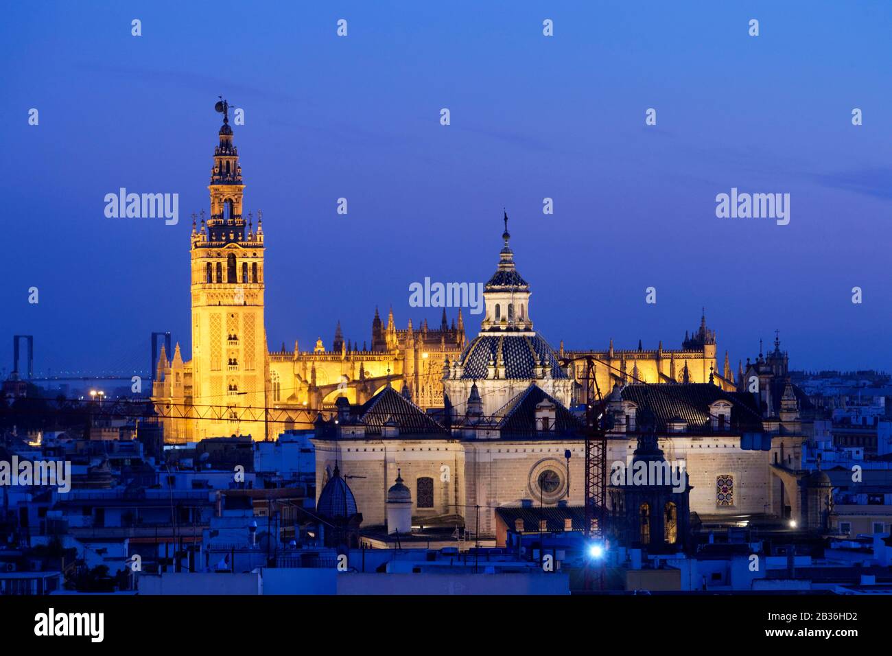 Great mosque of seville hi-res stock photography and images - Alamy