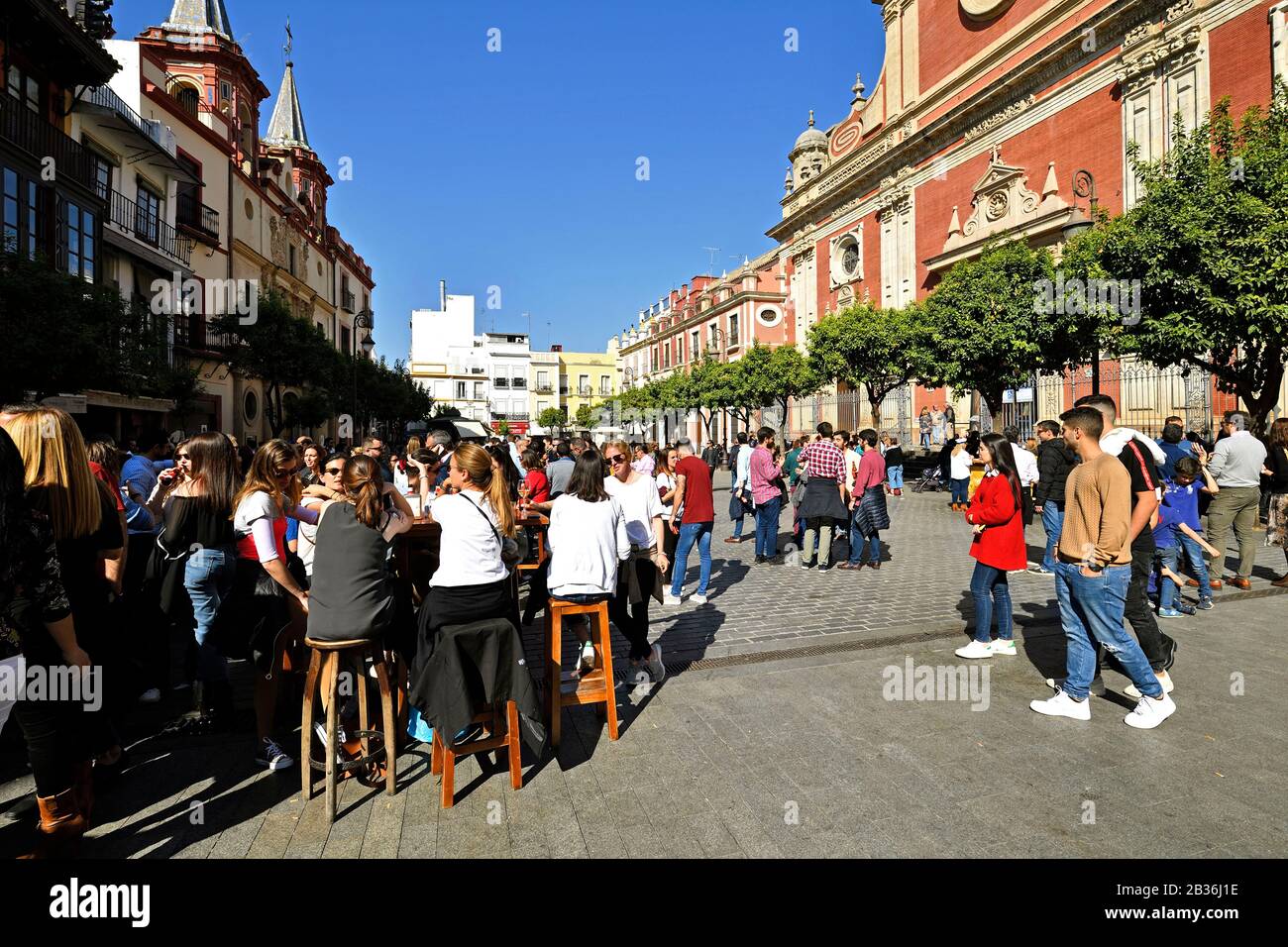 Plaza del salvador hi-res stock photography and images - Alamy