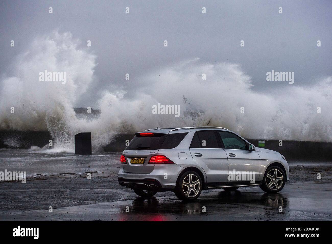 The promenade in the Scottish town Troon see's high waves due to Storm ...