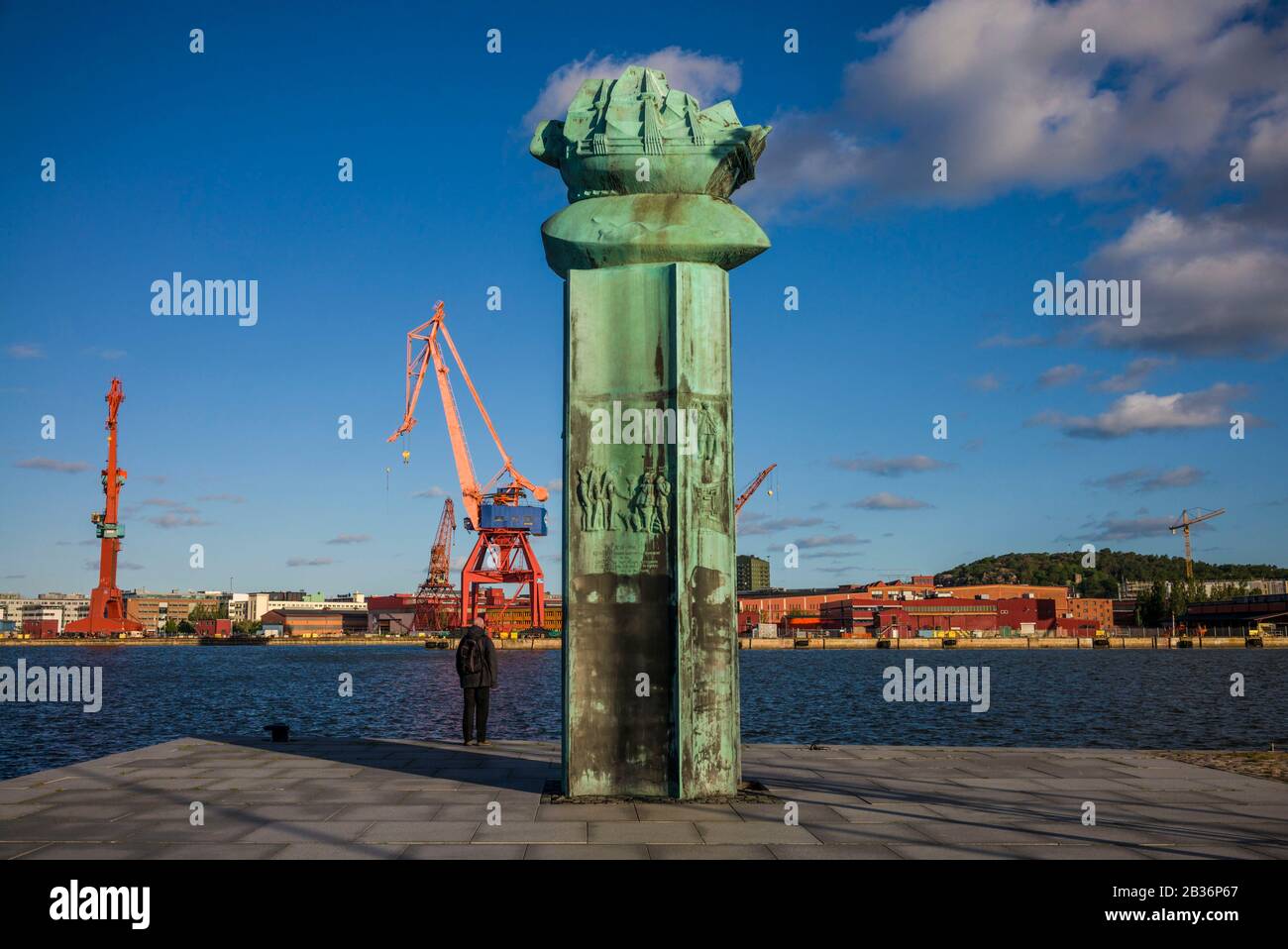 Sweden, Vastragotland and Bohuslan, Gothenburg, harbor front with ...
