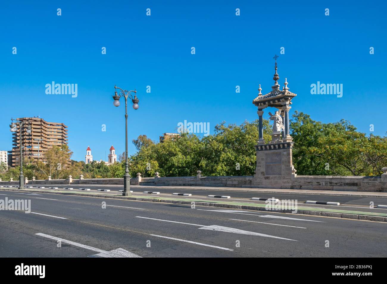 Saint vincent bridge hi-res stock photography and images - Alamy