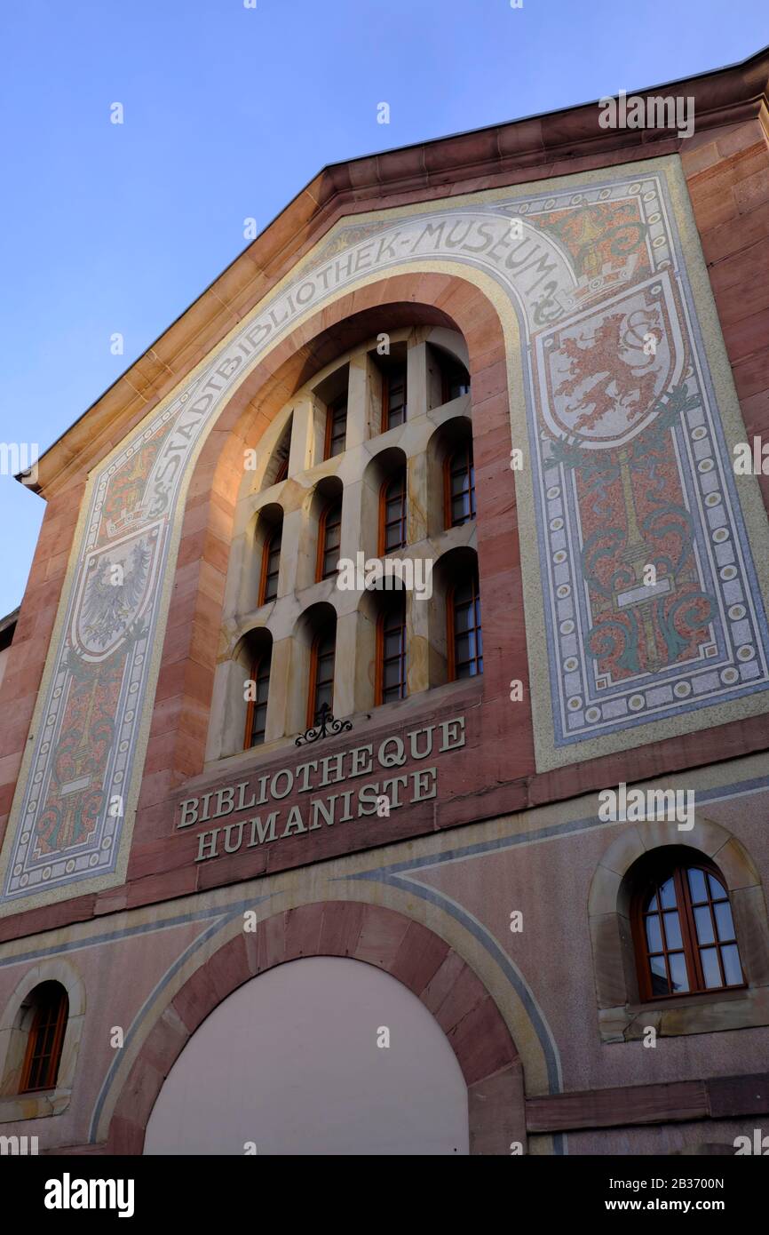 France, Bas Rhin, Selestat, Place Kubler, Humanist Library, old market ...