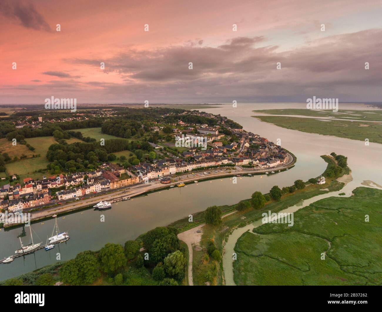 France, Somme (80), Baie de Somme, Saint-Valery-sur-Somme and the Somme ...