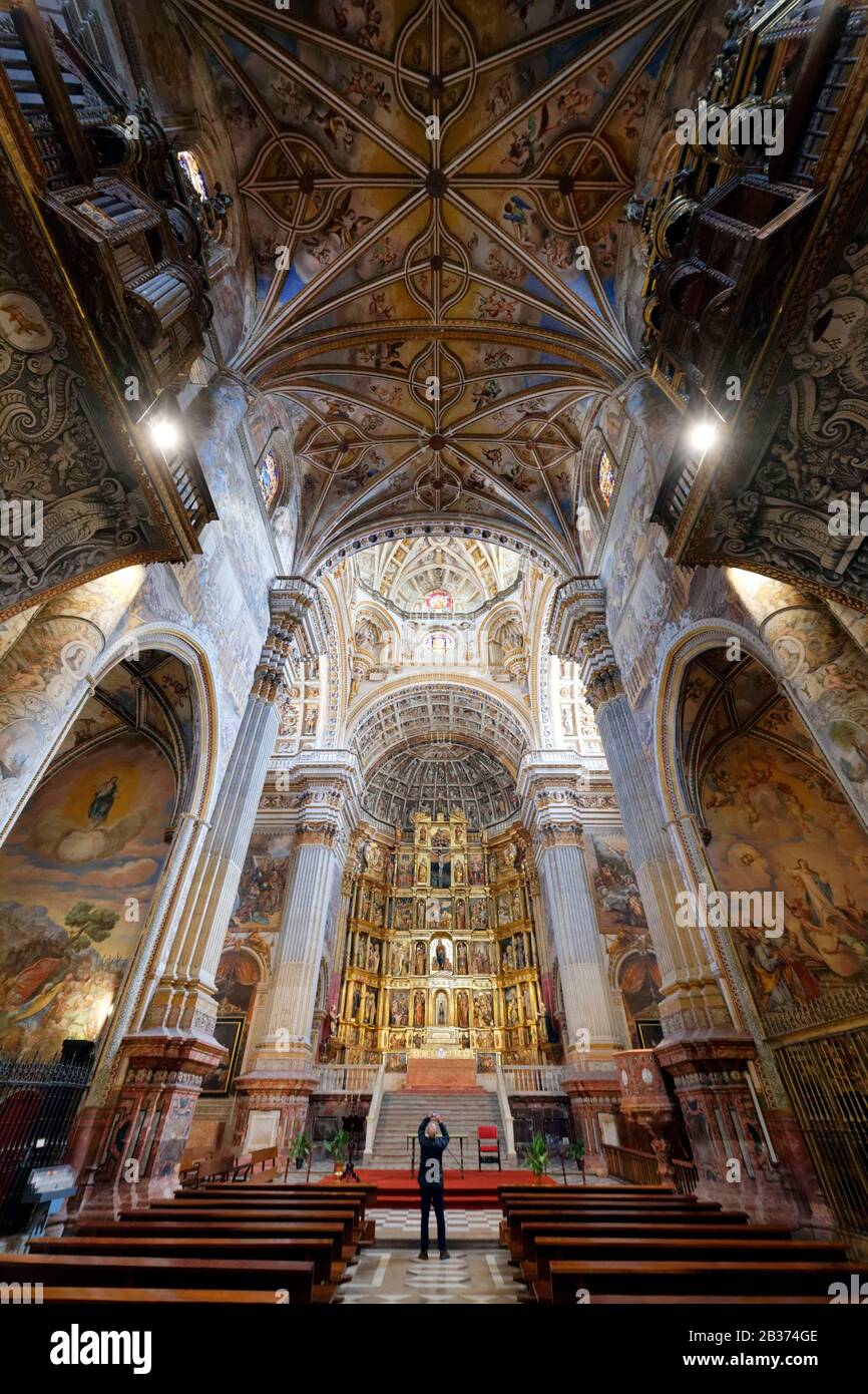 Geronimo statue hi-res stock photography and images - Alamy