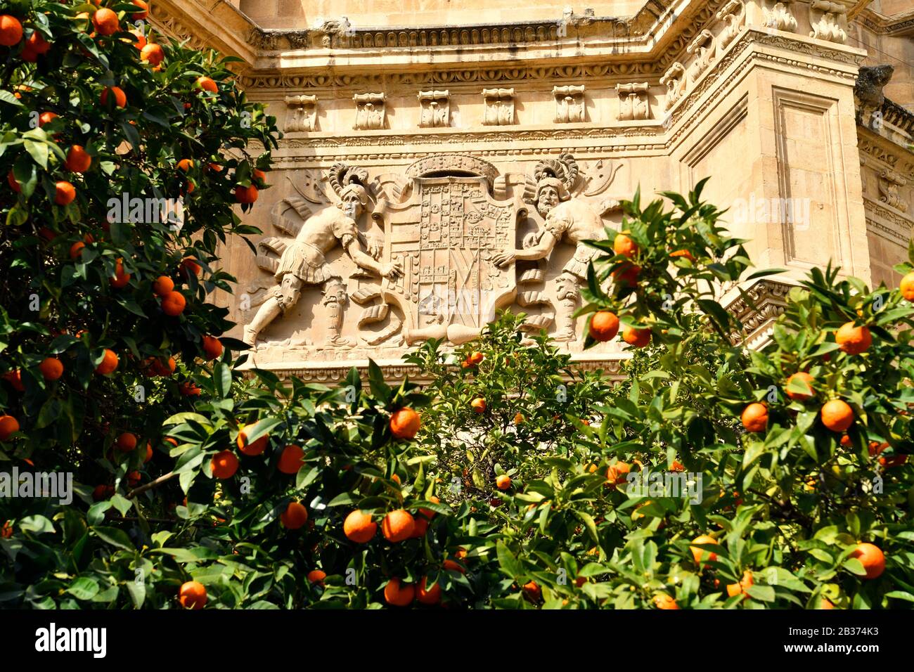 Geronimo statue hi-res stock photography and images - Alamy