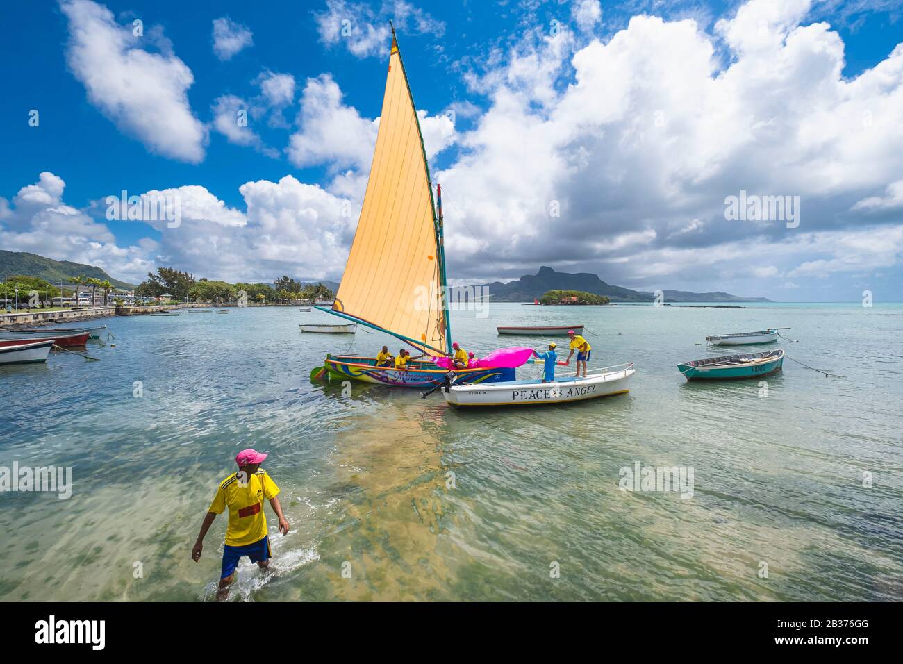 Mauritius, Grand Port district, Mahebourg, regatta of Mauritian ...