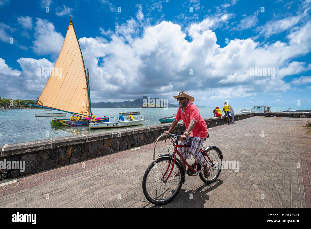 Mauritius, Grand Port district, Mahebourg, regatta of Mauritian ...