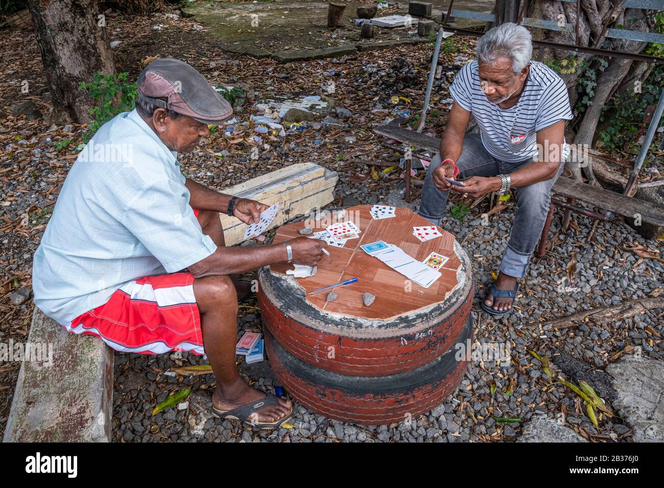 Mauritius, Grand Port district, Mahebourg, card game in the street ...