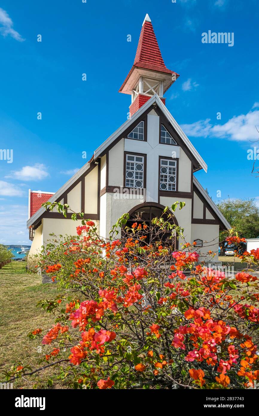 Mauritius, Rivière du Rempart district, Cap Malheureux, Notre-Dame ...