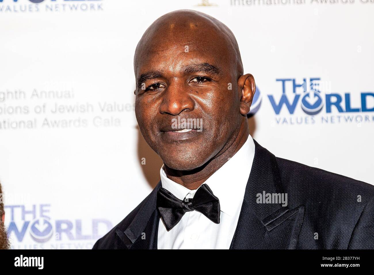 Evander Holifield High Resolution Stock Photography and Images - Alamy