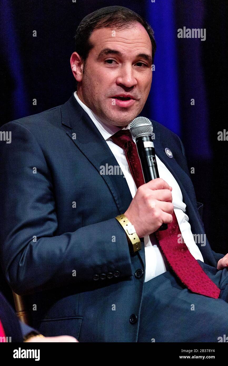 Aryeh lightstone hi-res stock photography and images - Alamy