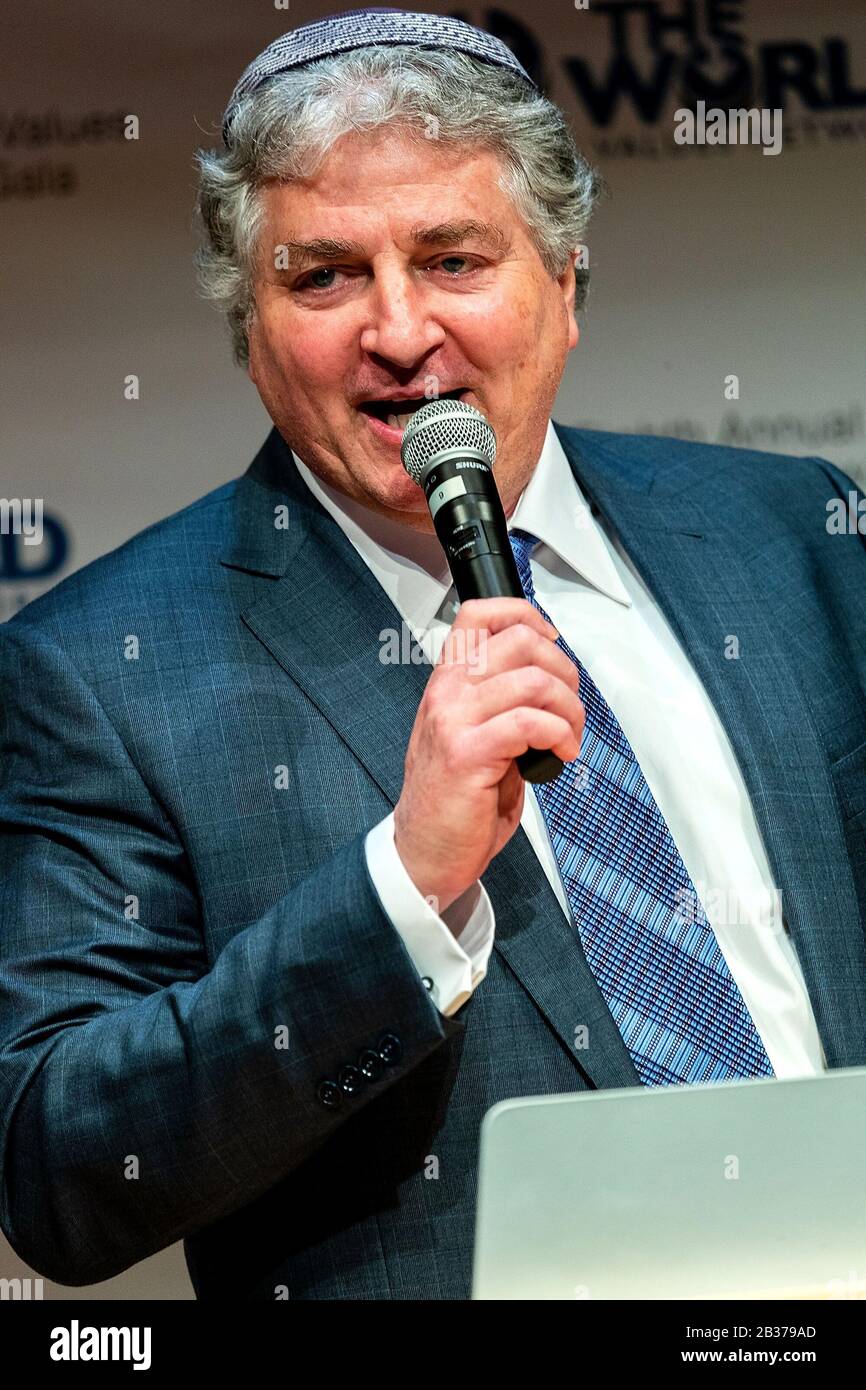 Simon falic hi-res stock photography and images - Alamy