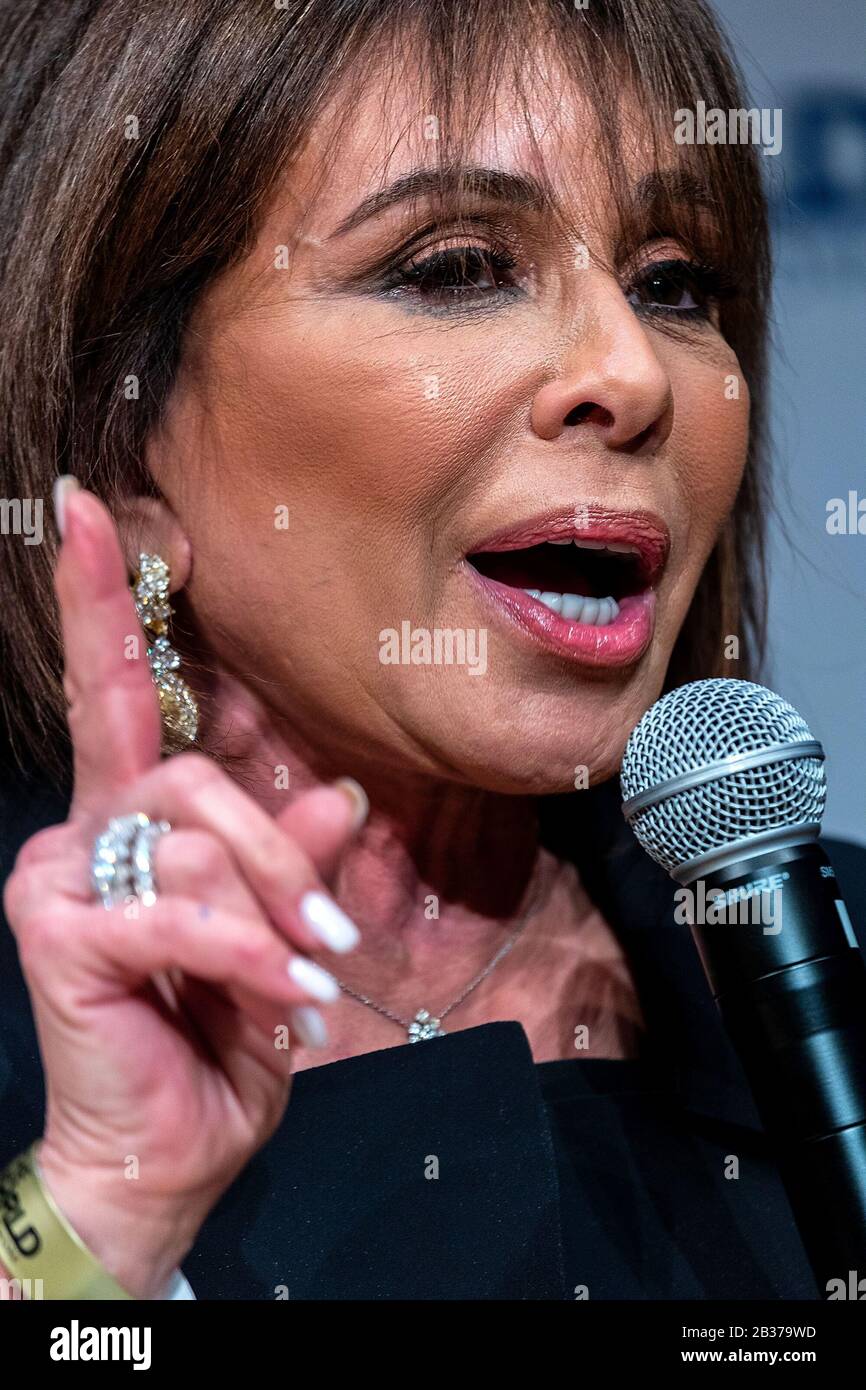 Judge jeanine pirro hi-res stock photography and images - Alamy