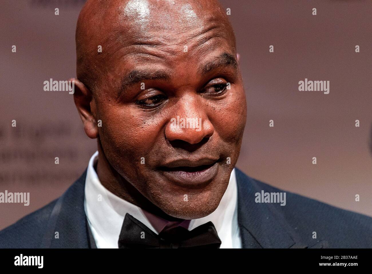 Evander Holifield High Resolution Stock Photography and Images - Alamy