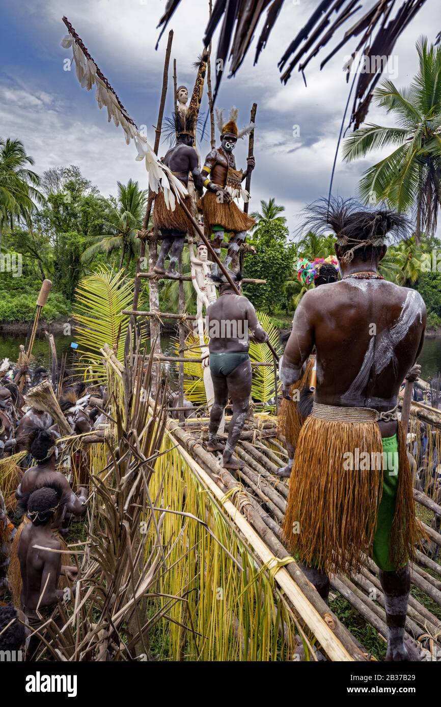Indonesia, Papua, Asmat district, Per village, pole ceremony Stock ...