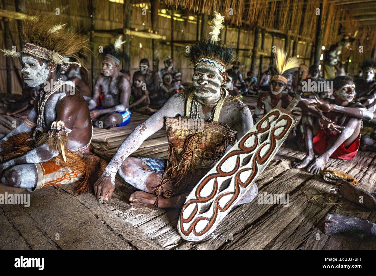 Asmat tribe in papua hi-res stock photography and images - Alamy