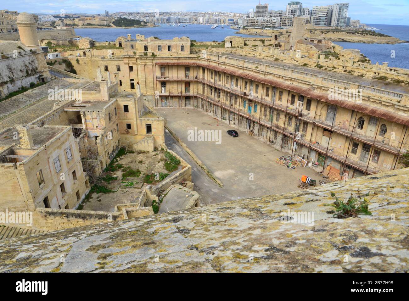 The ruins at Fort St Elmo in Malta Stock Photo - Alamy