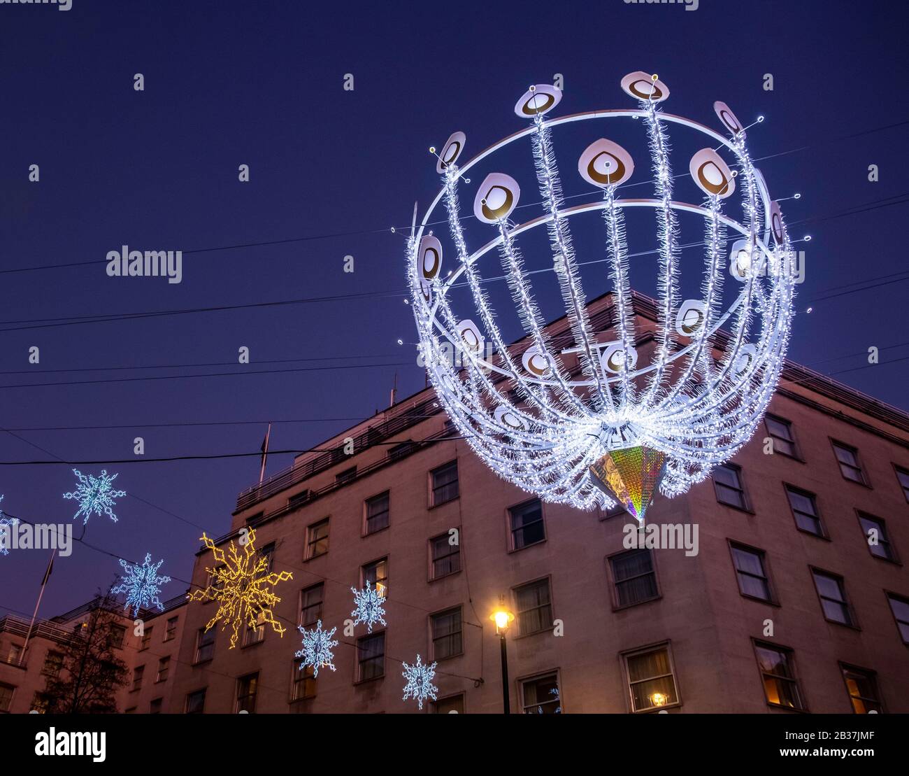 Bond street london 2019 hi-res stock photography and images - Alamy